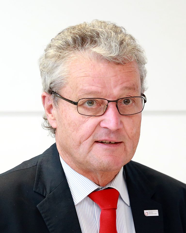 ZVSHK: Präsident Manfred Stather erklärt Rücktritt ...